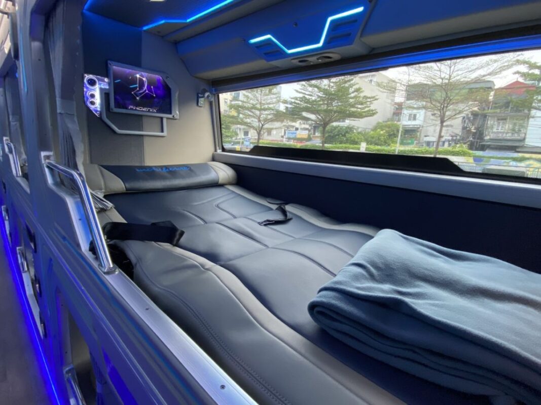 G8 Sapa Open Tour Hanoi - Sapa VIP Sleeper Cabin Bus